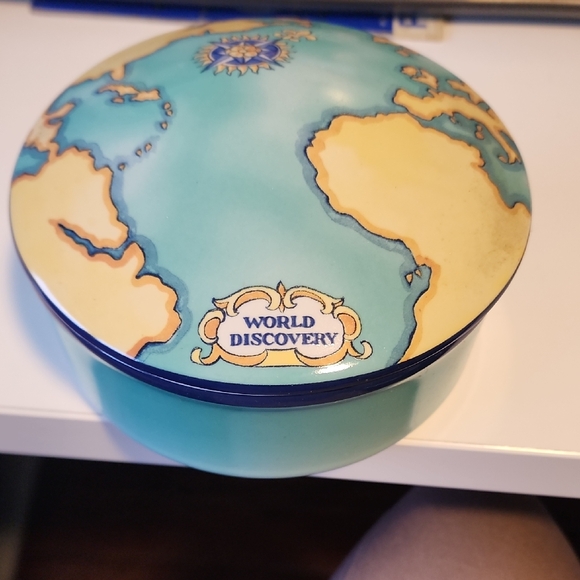 Tiffany & Co. | Accessories | Vintage World Discovery Globe Tin | Poshmark